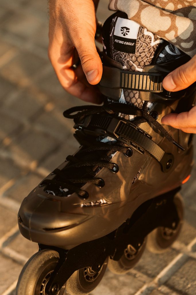 X5 Spectre Black - Flying Eagle Skates
